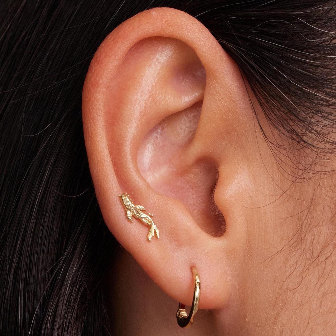 14K Solid Gold Curved Koi Fish Right Left Ear Piercing Cartilage Daith ...