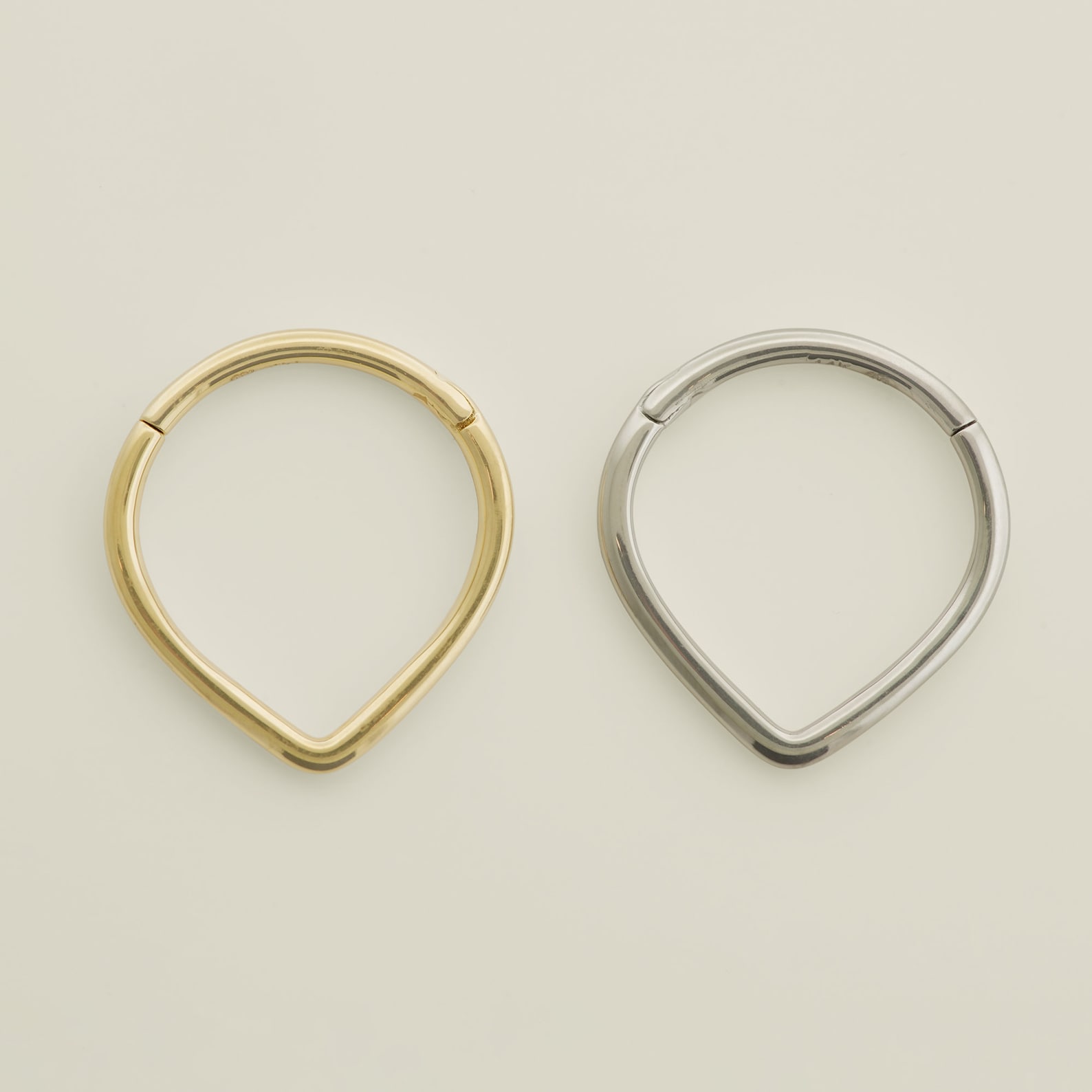 14K Solid Gold V Shape Clicker Hoop Ring, Nose Septum Ear Piercing ...