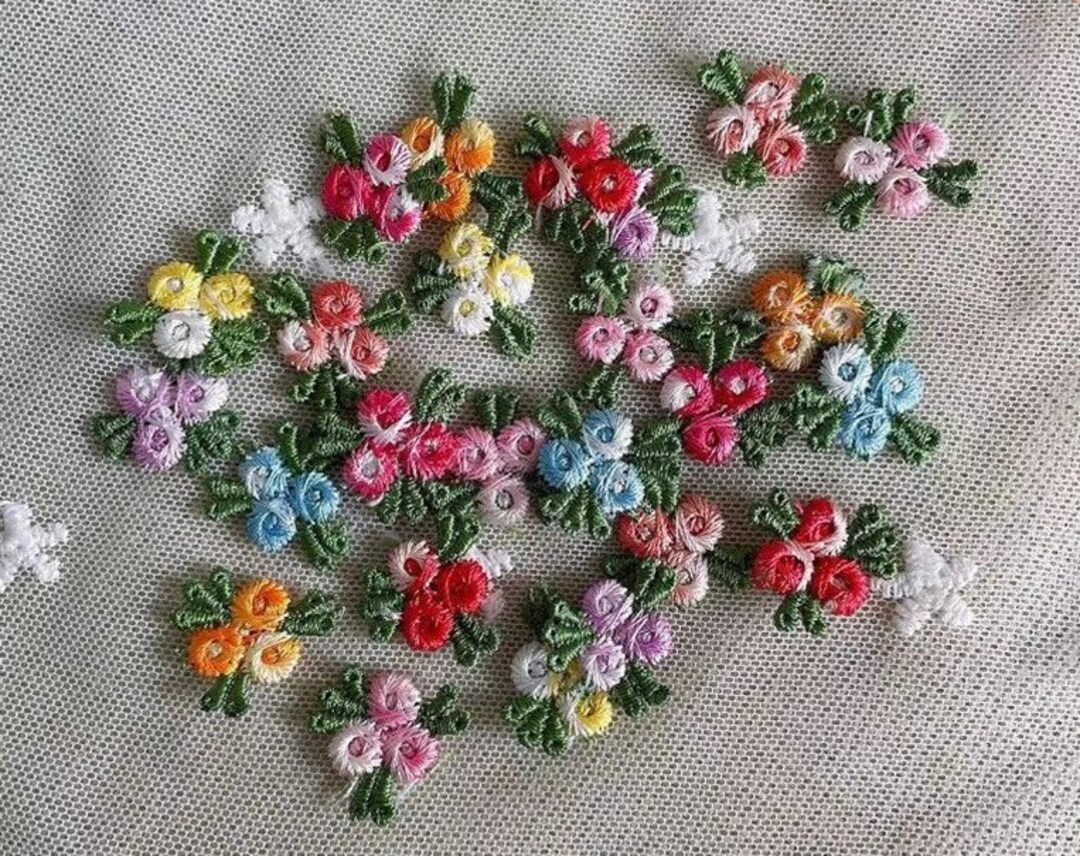 8 Colors Mini Embroidered Flower Appliques,tiny Floral Sew on Applique ...