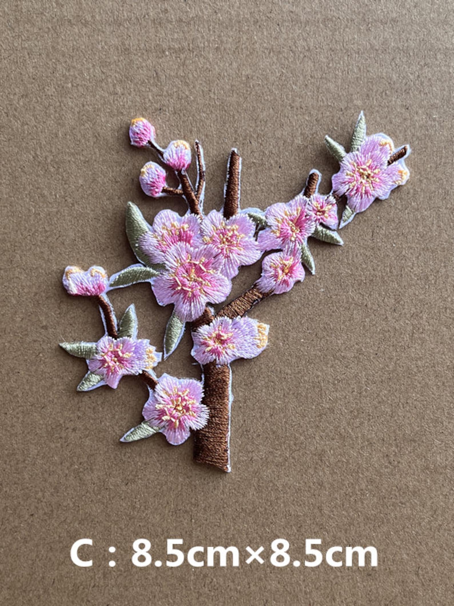 6 PCS Plum Blossom Flower Embroidery Patch Iron/ Sew on Appliques Patch ...