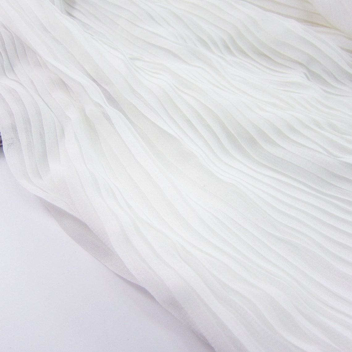 White Pleated Chiffon Fabric by the Yard Chiffon Cloth - Etsy