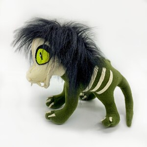 SCP-682 Soft Plush Toy, Hard to Destroy Reptile, Spooky Cute Toy - Etsy