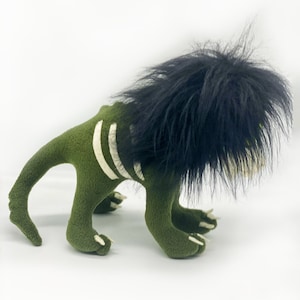 SCP-682 Soft Plush Toy, Hard to Destroy Reptile, Spooky Cute Toy - Etsy