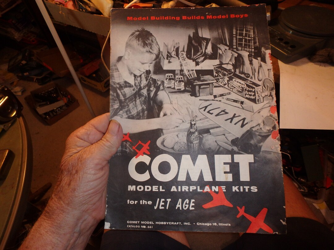 8T- Vintage COMET Airplane Models Catalog # 661 - Etsy
