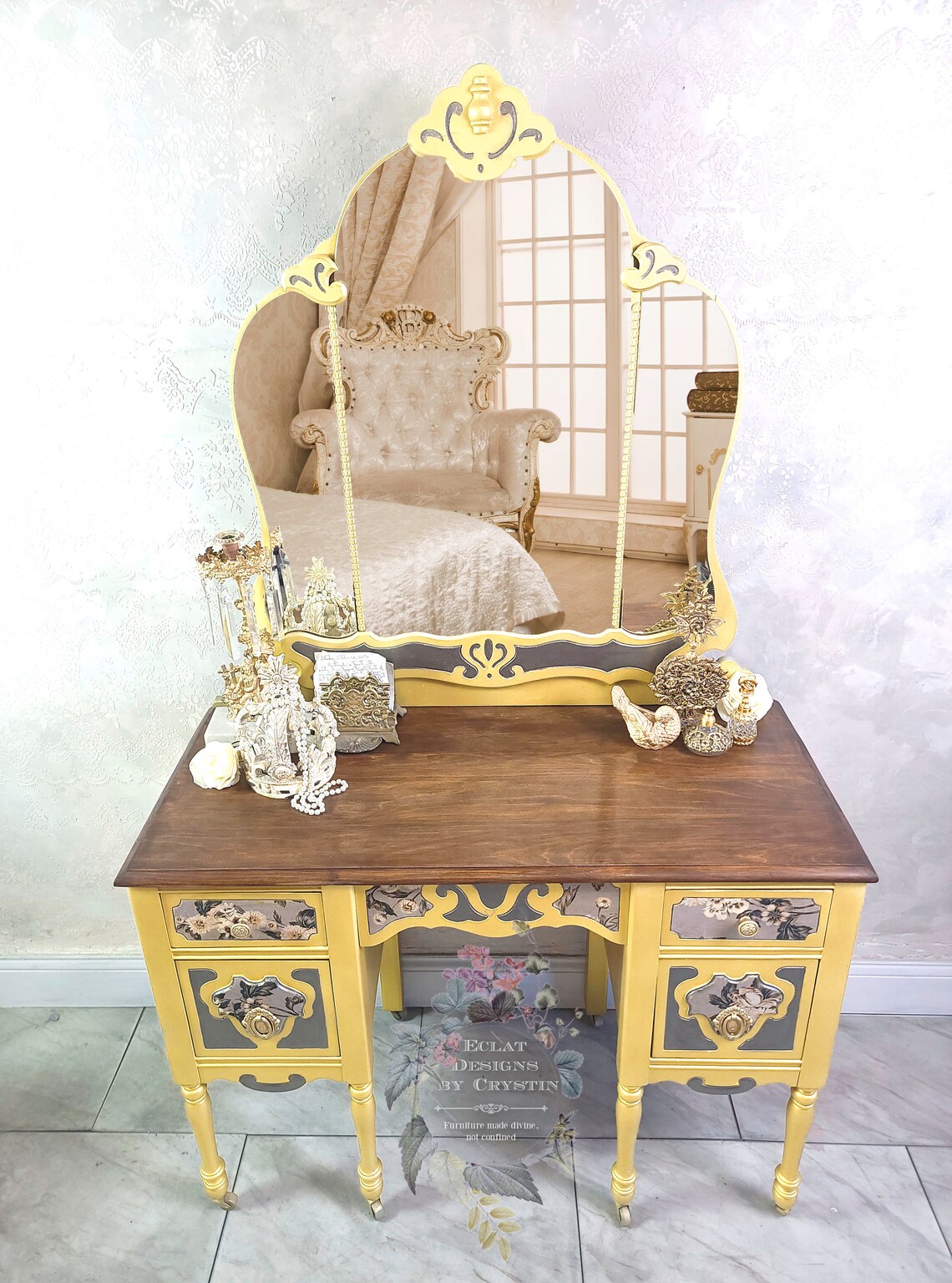 SOLD Gold Vanity Table Table Top Mirror Makeup Vanity - Etsy