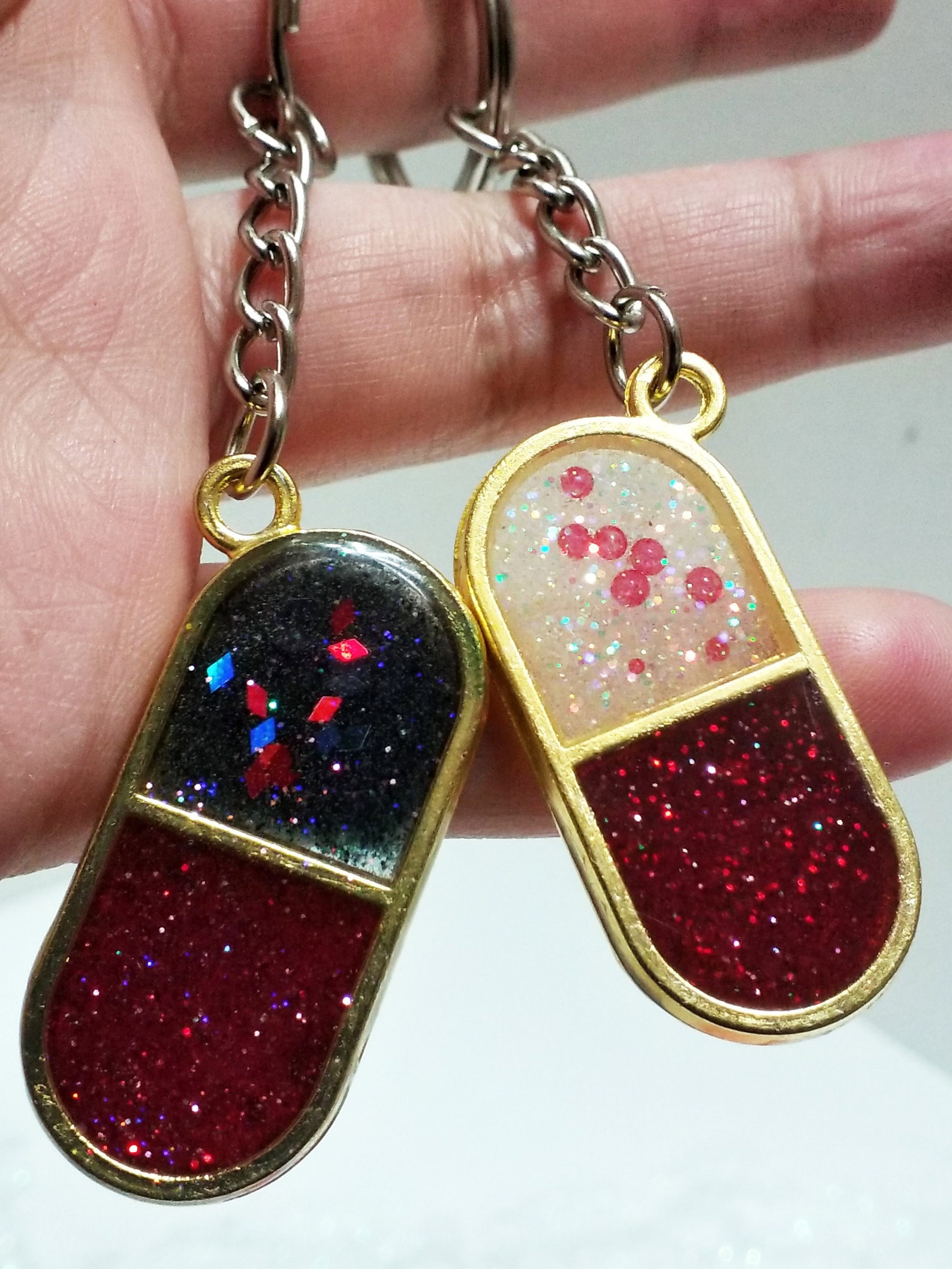 Yami Kawaii Yume Kawaii Menhara Pill Keychain Cute Blood Pill Resin ...