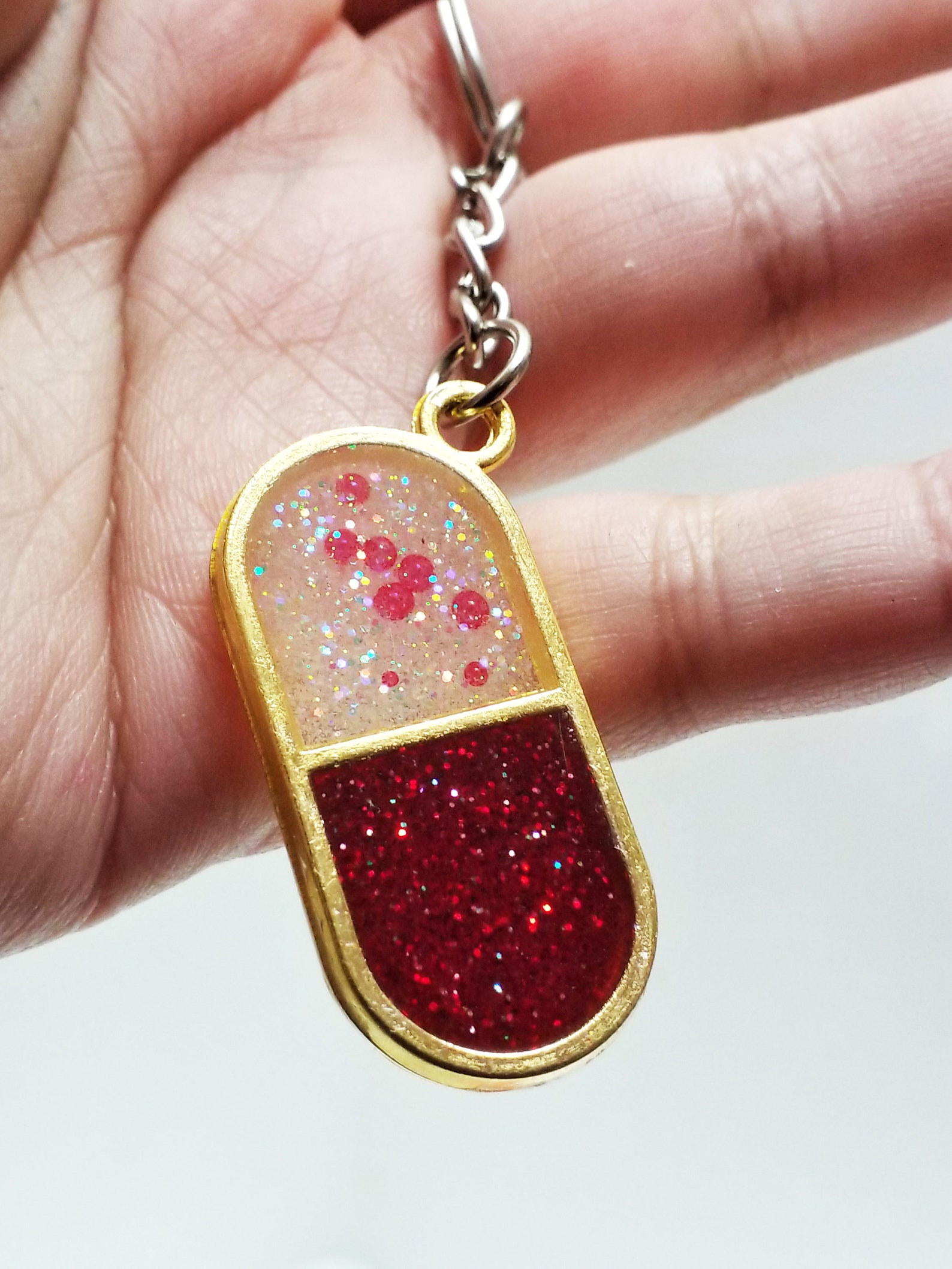 Yami Kawaii Yume Kawaii Menhara Pill Keychain Cute Blood Pill Resin ...