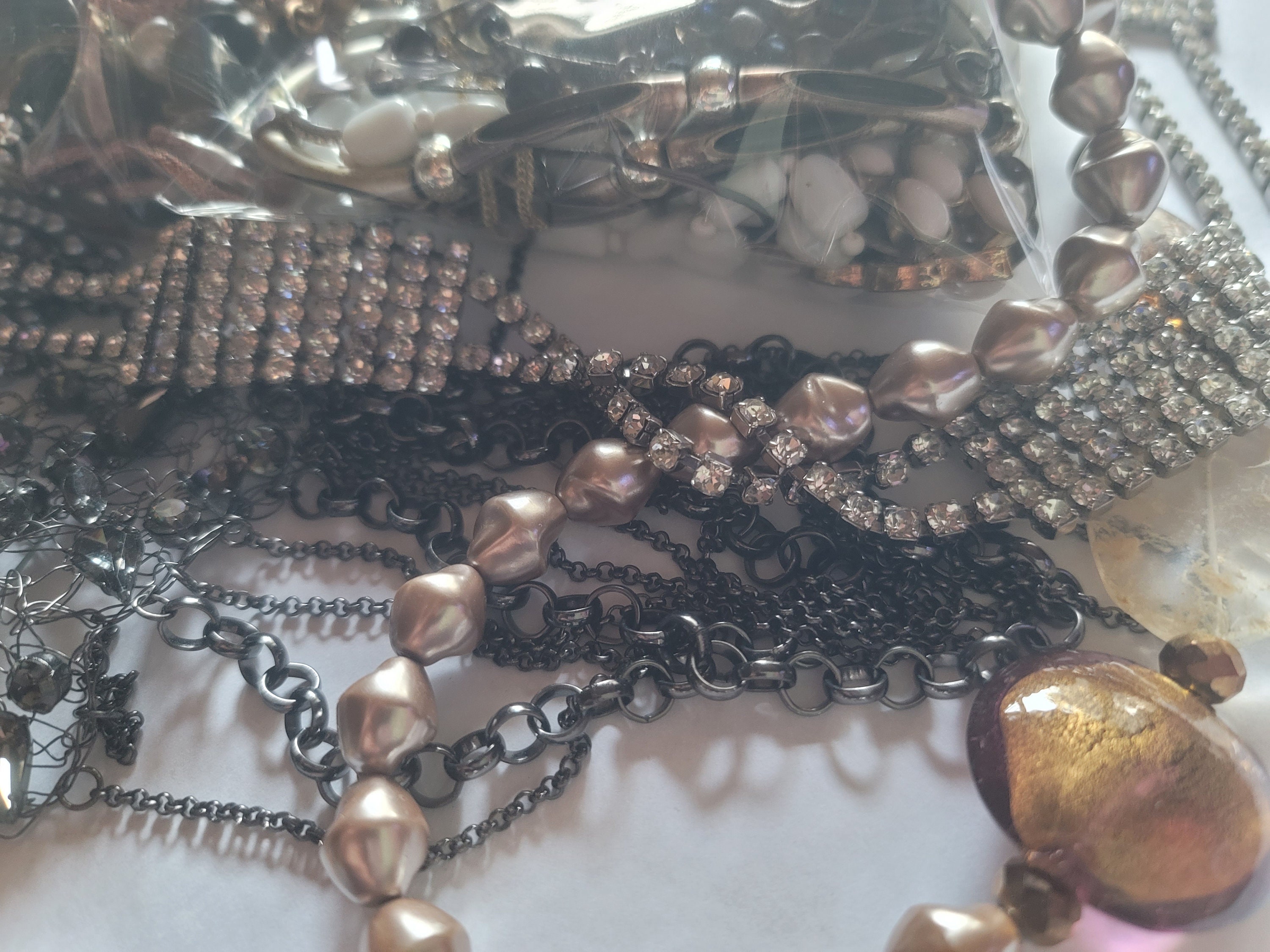 1 Pound Vintage to Modern Broken Jewelry Lot Harvest DIY Rhinestone ...