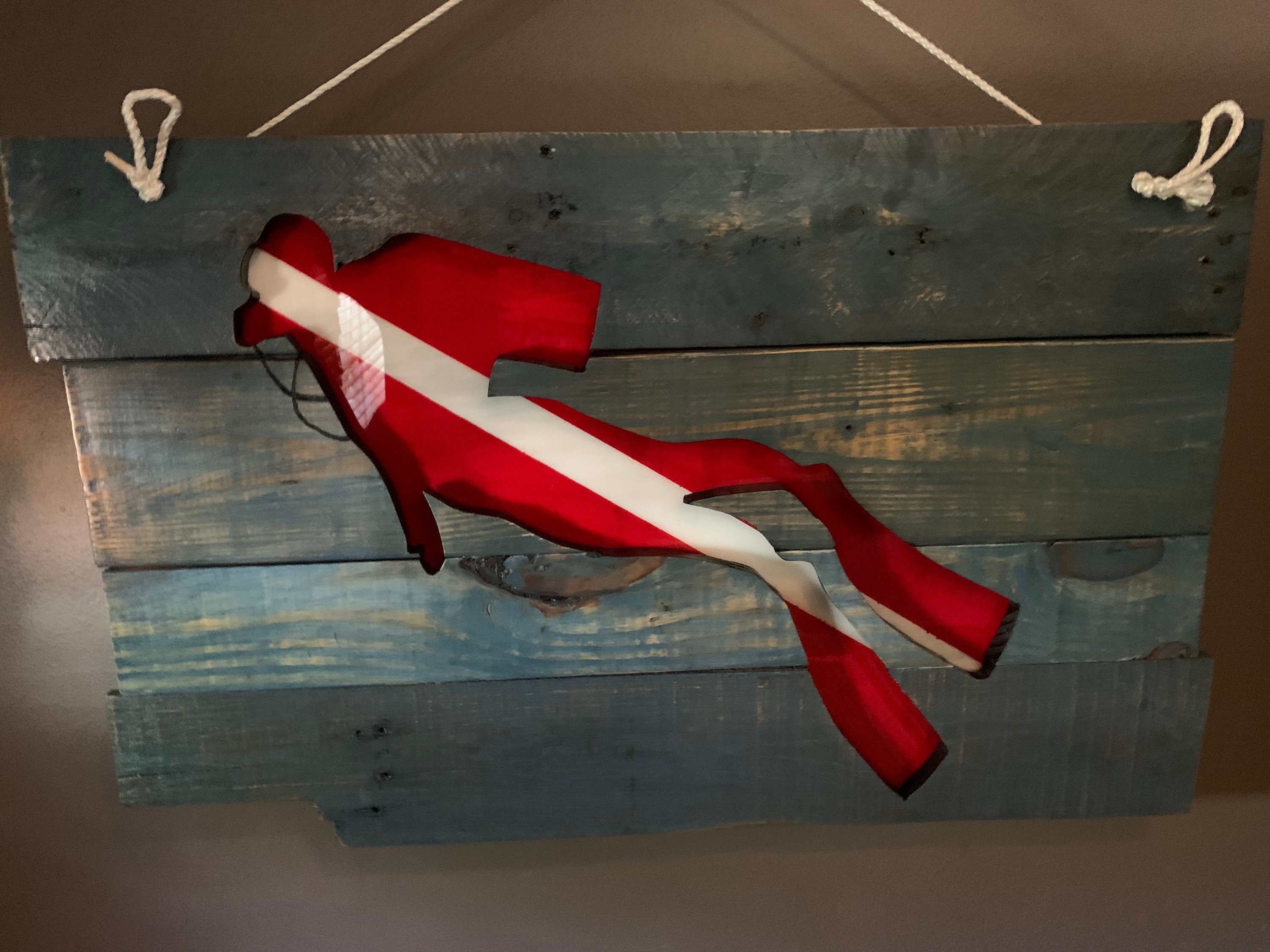 Diver Pallet Wood Dive Flag Distressed Reclaimed Wood Dive Flag Sign - Etsy