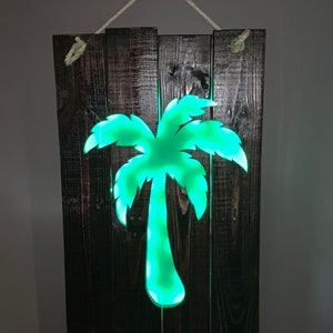 Pallet Wood Palm Tree Sign Lighted Reclaimed Wood Recycled Wood Sign ...