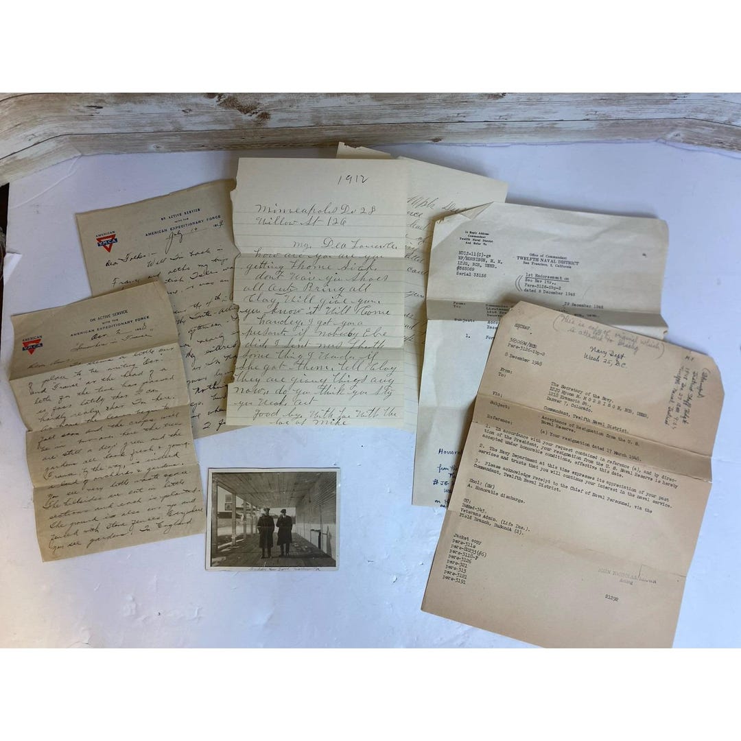 Mixed Lot WWI and WWII Letters WWI Handwritten Typed France Discharge ...