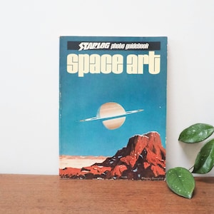 Space Art Starlog Photo Guidebook Ron Miller 1978 Science Art Science ...