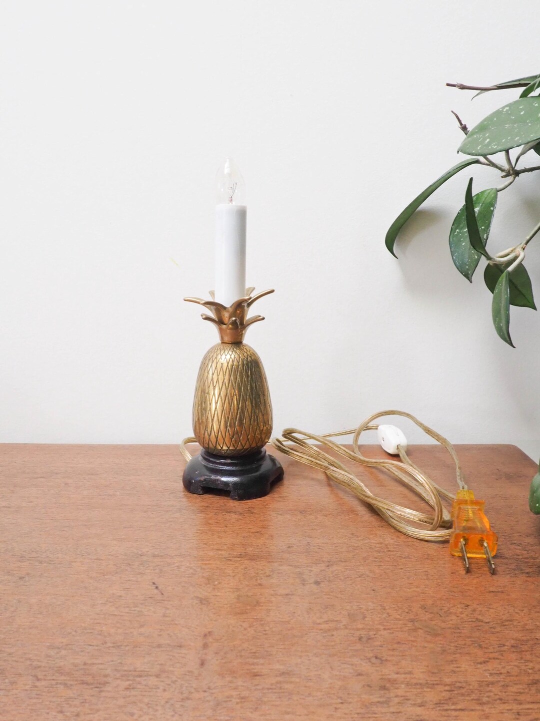 Vtg Brass Pineapple Candlestick Lamp MCM Brass and Wood Table Light No ...