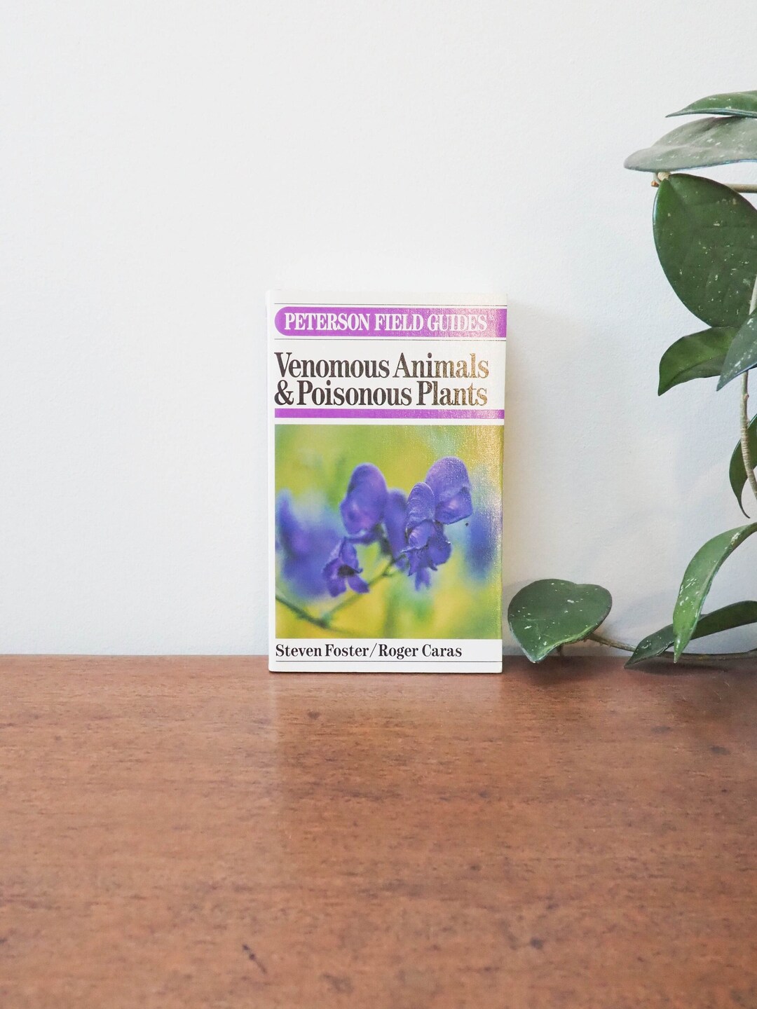 Venomous Animals & Poisonous Plants Peterson Field Guide - Steven ...