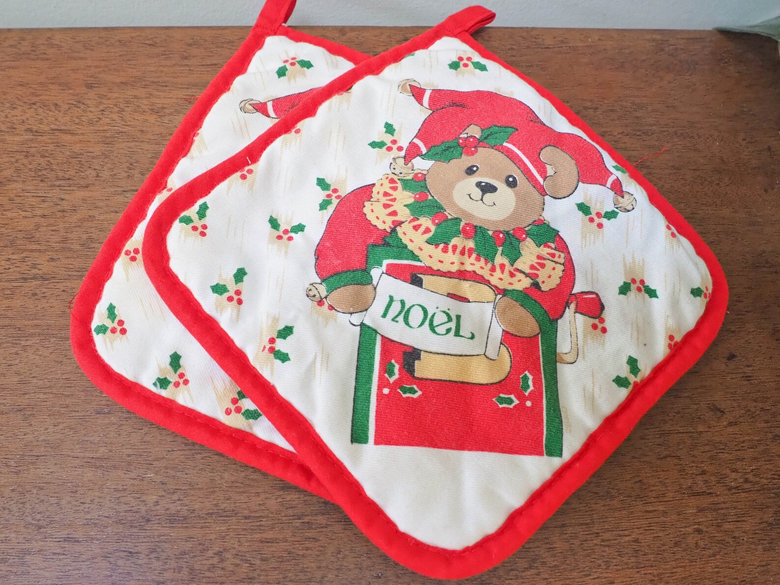 Vtg Teddy Bear Christmas Quilted Pot Holder Pair - Noel Festive ...