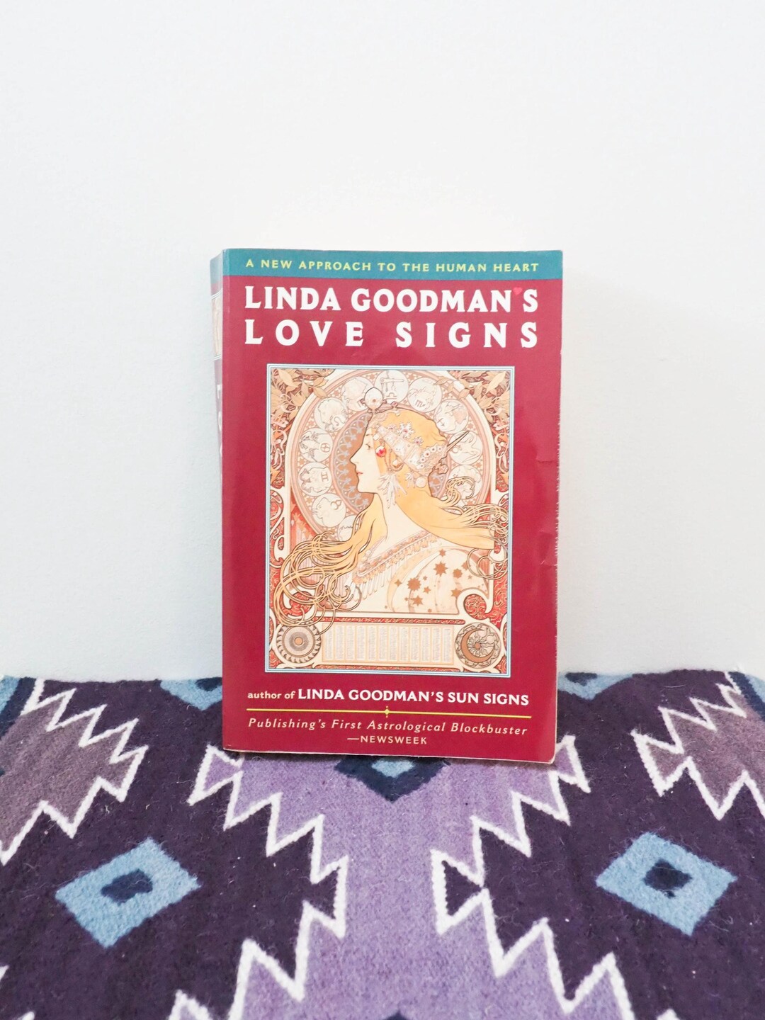 Linda Goodman's Love Signs - A New Approach to the Human Heart - 1992 ...