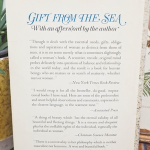 Gift From the Sea - Anne Morrow Lindbergh - Inspirational Gift Book ...
