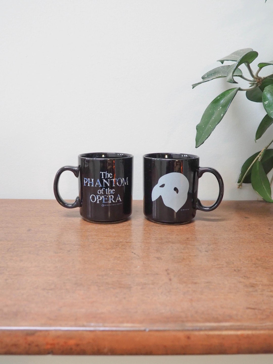 Vtg Phantom of the Opera Mug Pair - 1986 Opera Mask Mug - Vintage ...