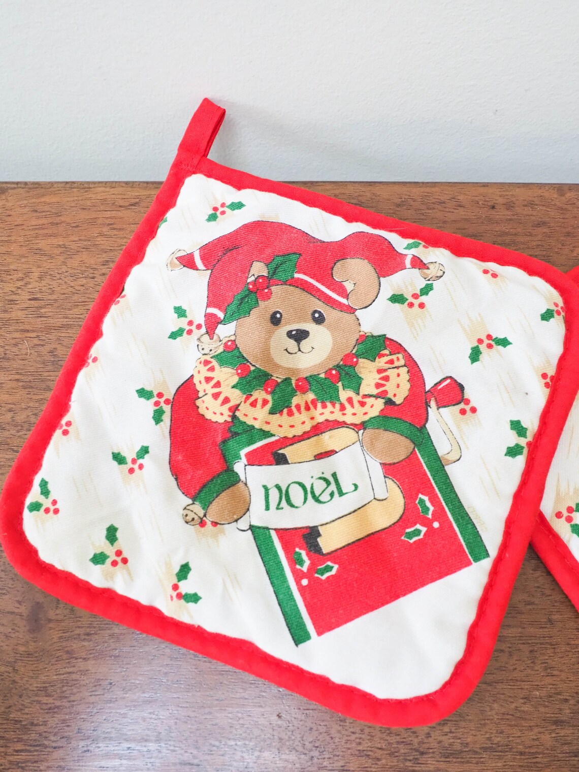 Vtg Teddy Bear Christmas Quilted Pot Holder Pair - Noel Festive ...