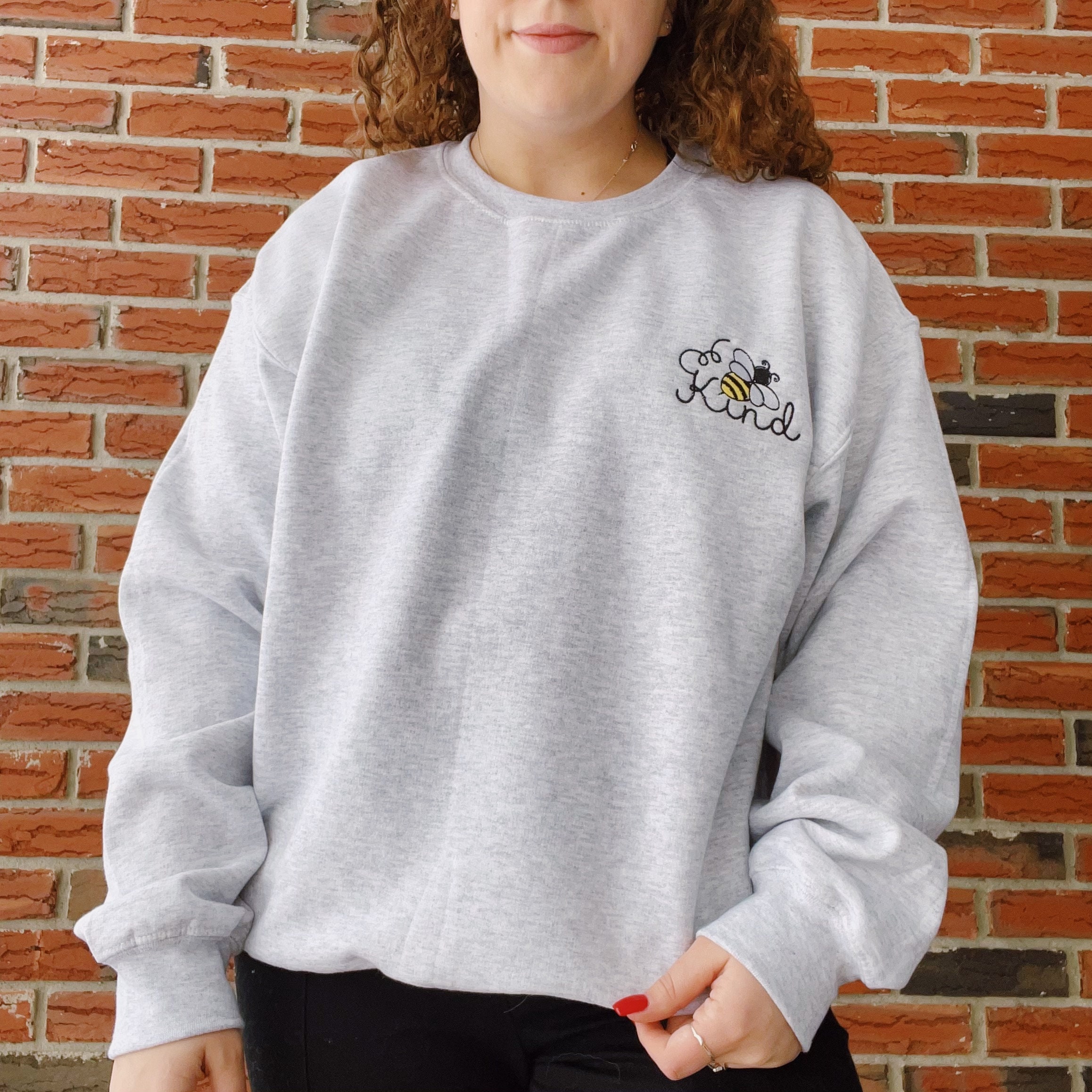 Bee Kind Embroidered Crewneck Sweatshirt - Etsy
