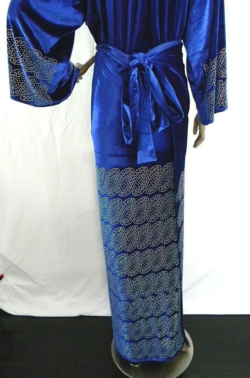 Velvet With Stones Design/nigerian Party Outfits/trendy African Velvet ...