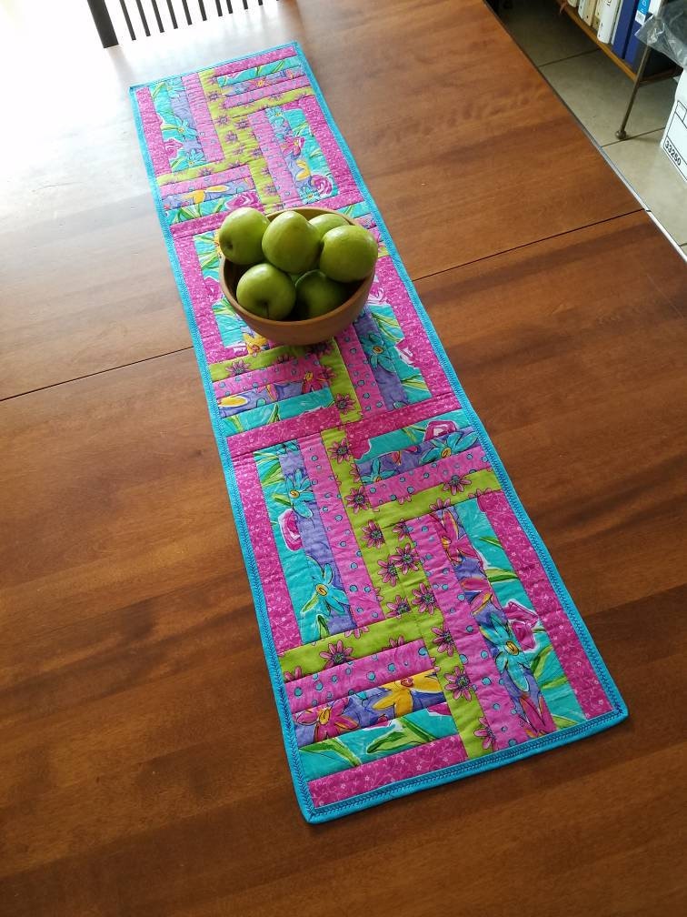 Summer Fiesta Table Runner - Etsy