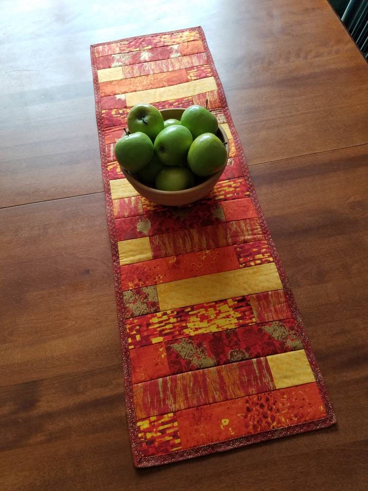 Autumn Splendor Quilted Table Runner - Etsy