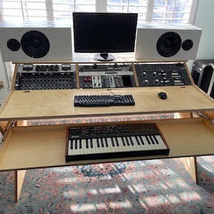 18U Studio Workstation Desk Baltic Birch Recording Studio Desk Pro ...