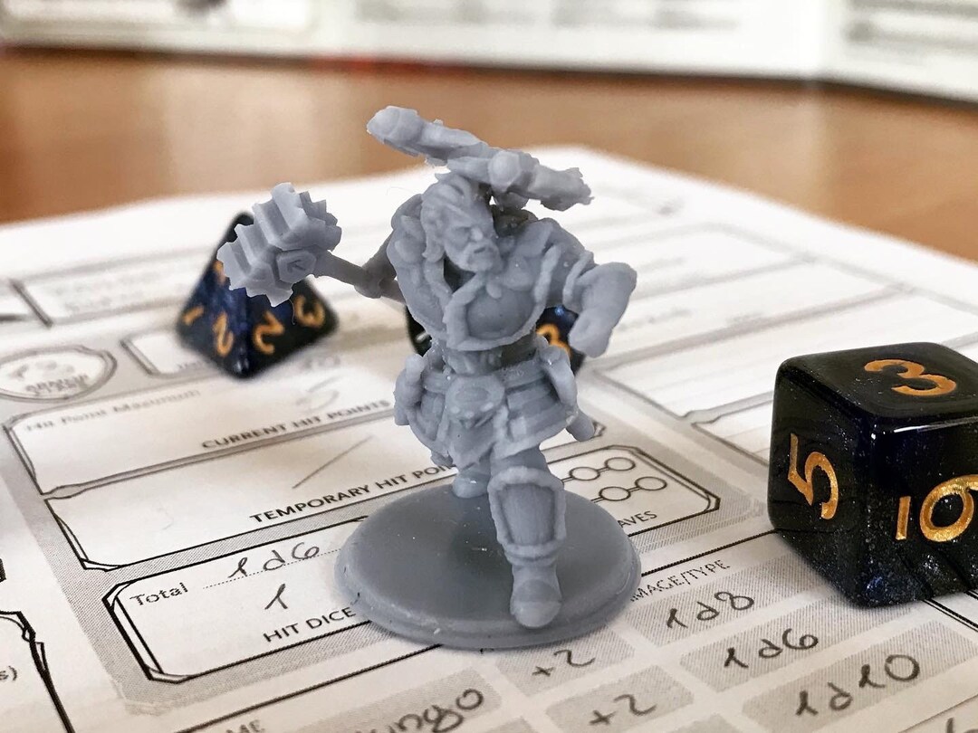 Professional Custom Miniatures Small/medium Size 25.4 Mm Base Made in ...