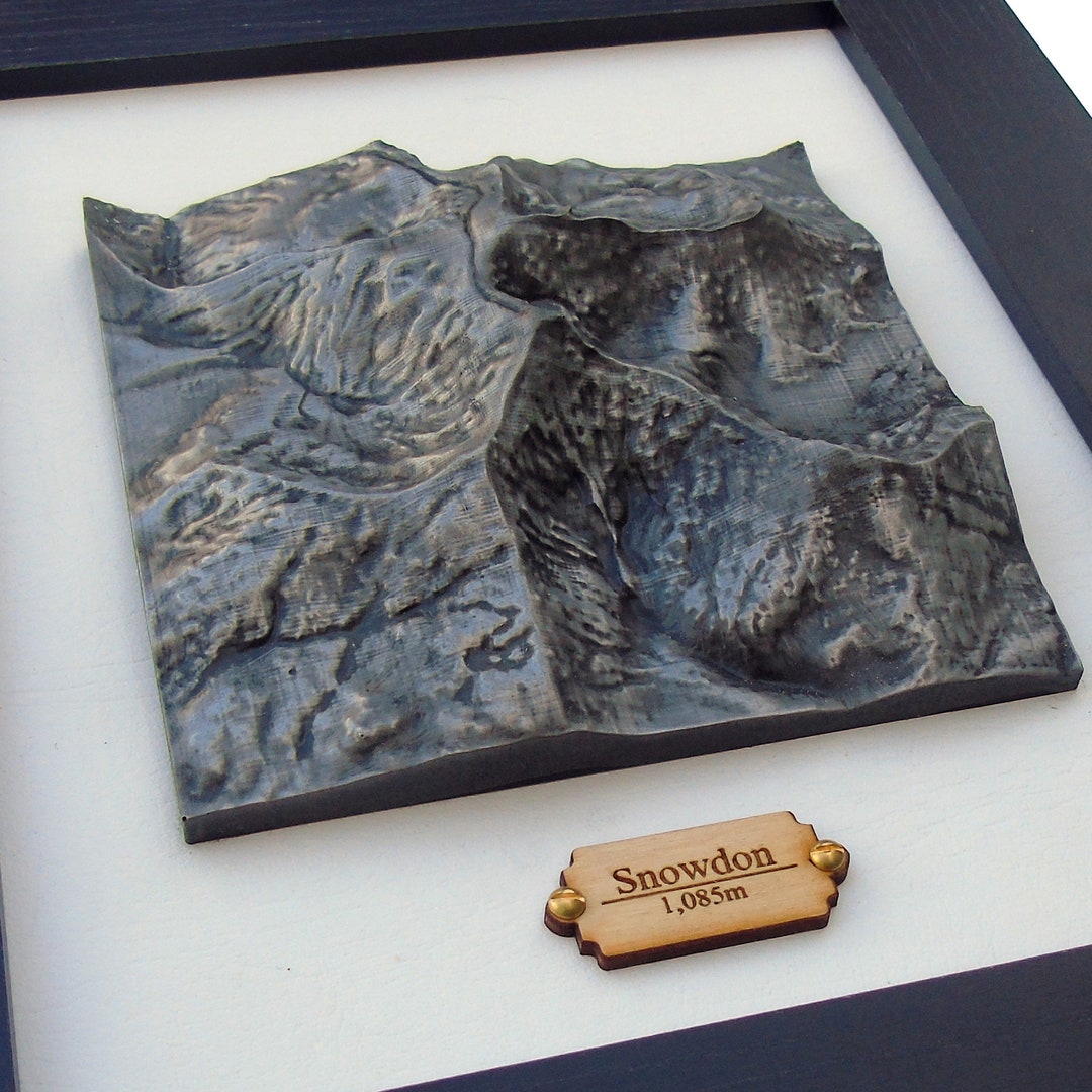 Snowdon Framed Topographical Map in Aged Silver Finish, 3D Map ...