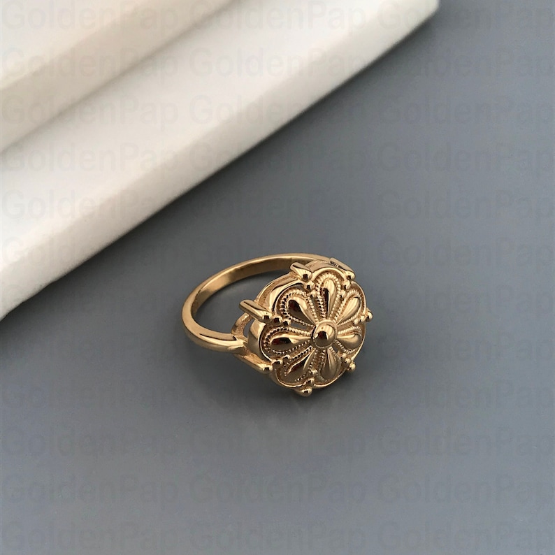 14k Solid Gold Ring With Flower | Etsy