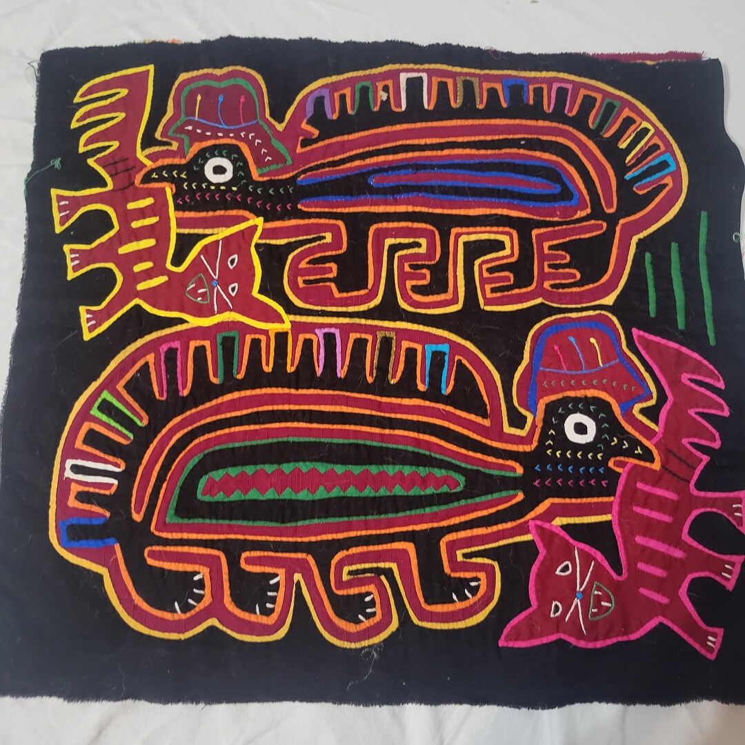 Vintage Turtle Biting Cat Mola 1970s or 1980s - Etsy