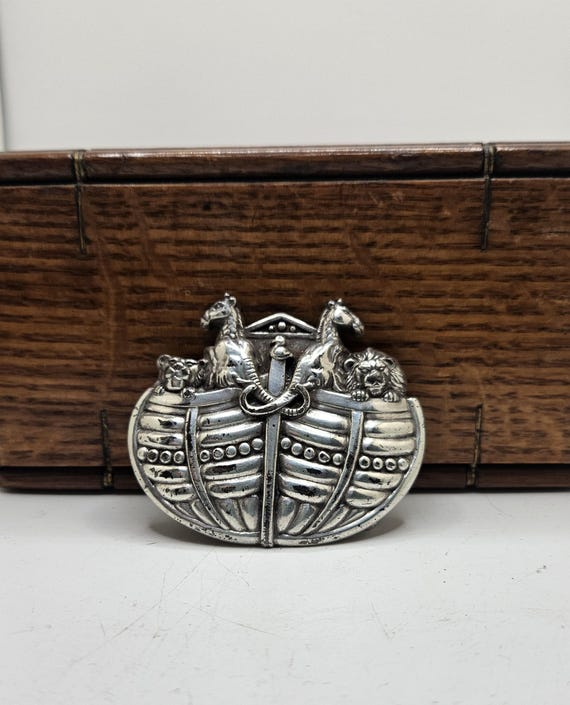 1995 Noah's Ark Silver-tone Belt Buckle - Gem