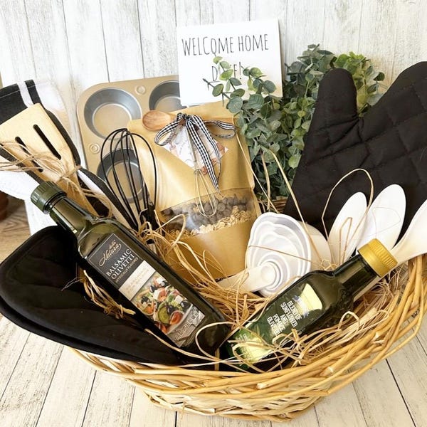 Kitchen Gift Basket - 60+ Gift Ideas for 2025