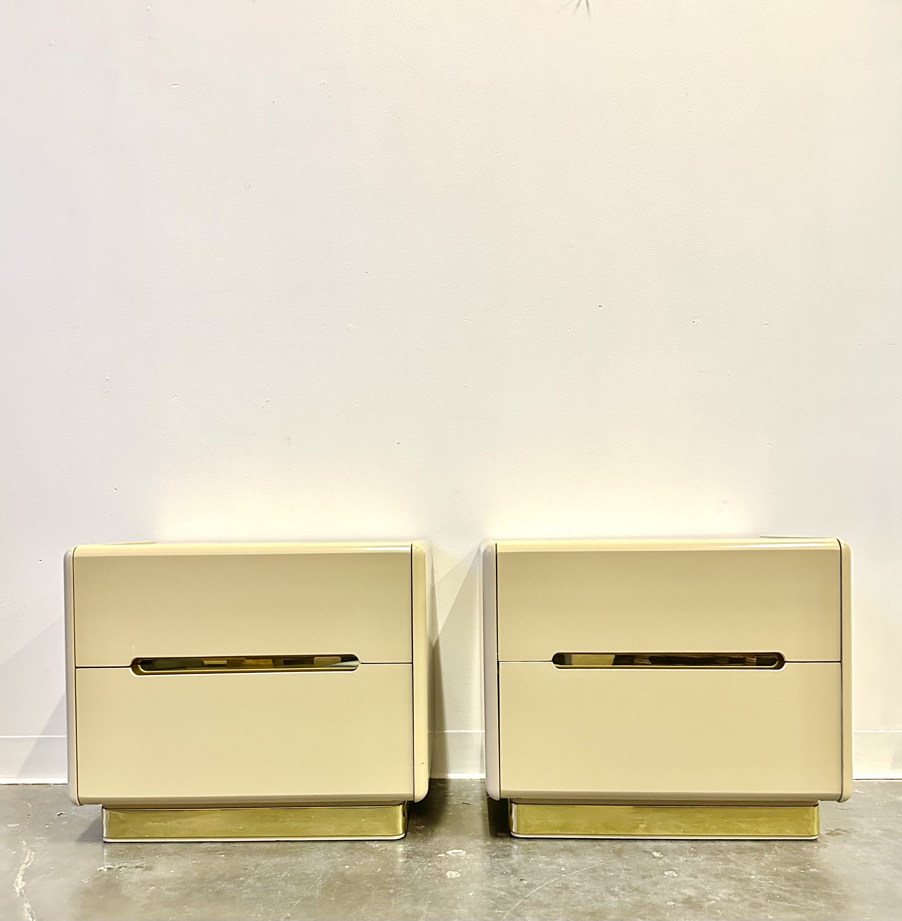 1980s Lane Postmodern Cream Lacquered Nightstands - Etsy