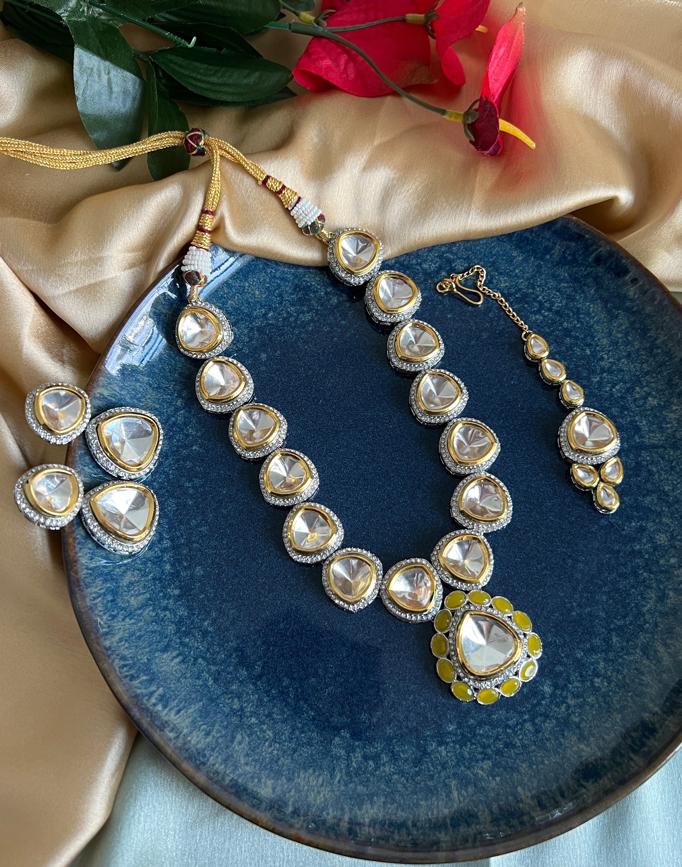Premium Quality Maharani Uncut Polki Kundan Silver Foiled Single Layer ...