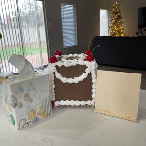 Gingerbread Cake Tissue Box Cover - Etsy