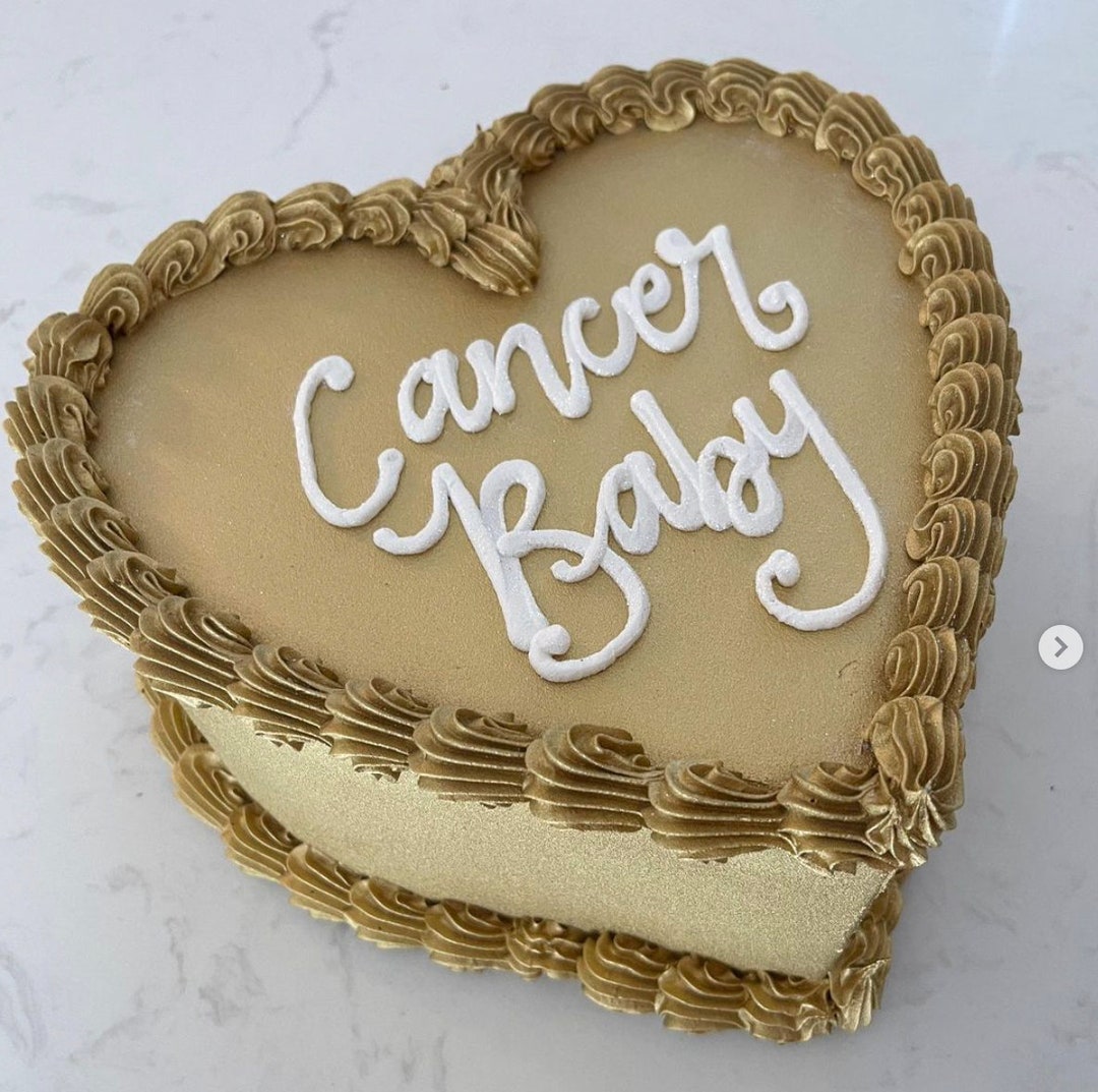 Gold Heart Cake / Novelty Cake / Vintage Cake / Fake Cake / Heart Fake ...