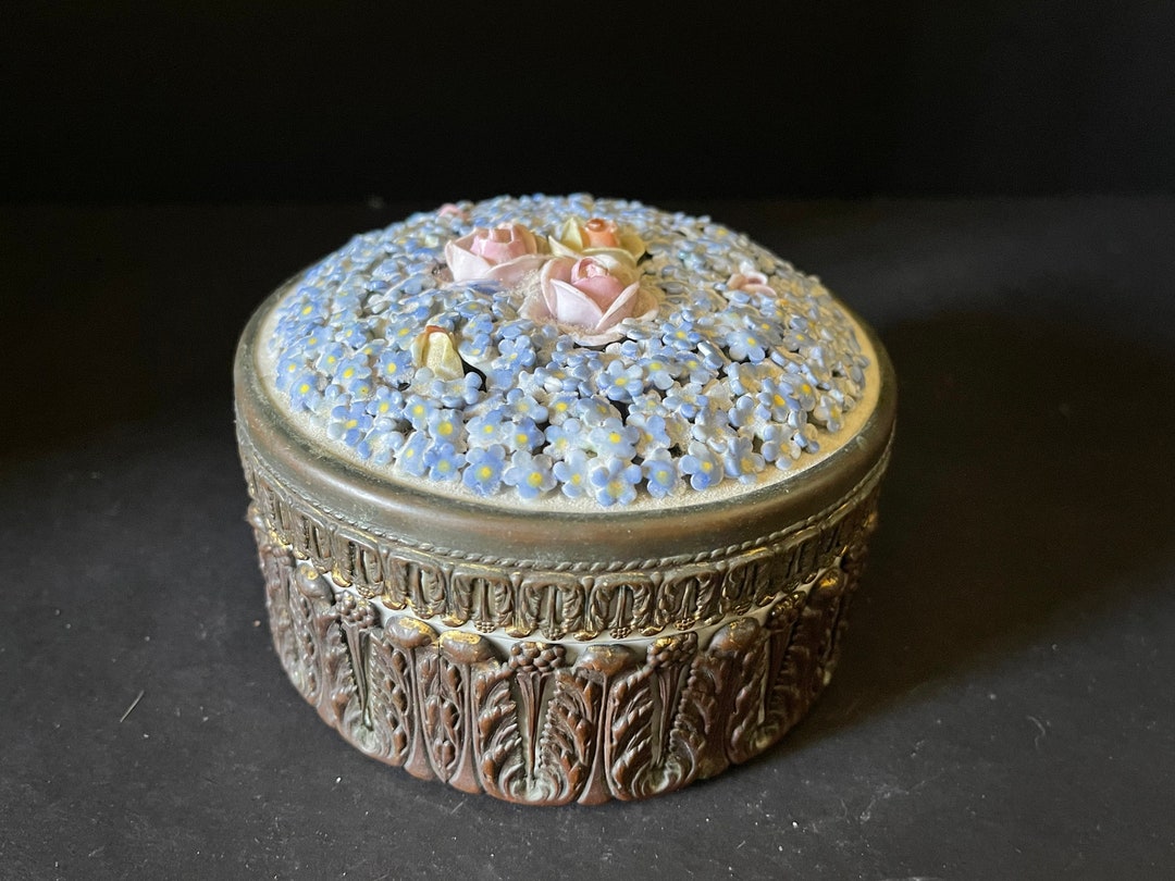 Antique Porcelain Round Box With Applied Flowers 2.75 H X 4.75 Diam. - Etsy