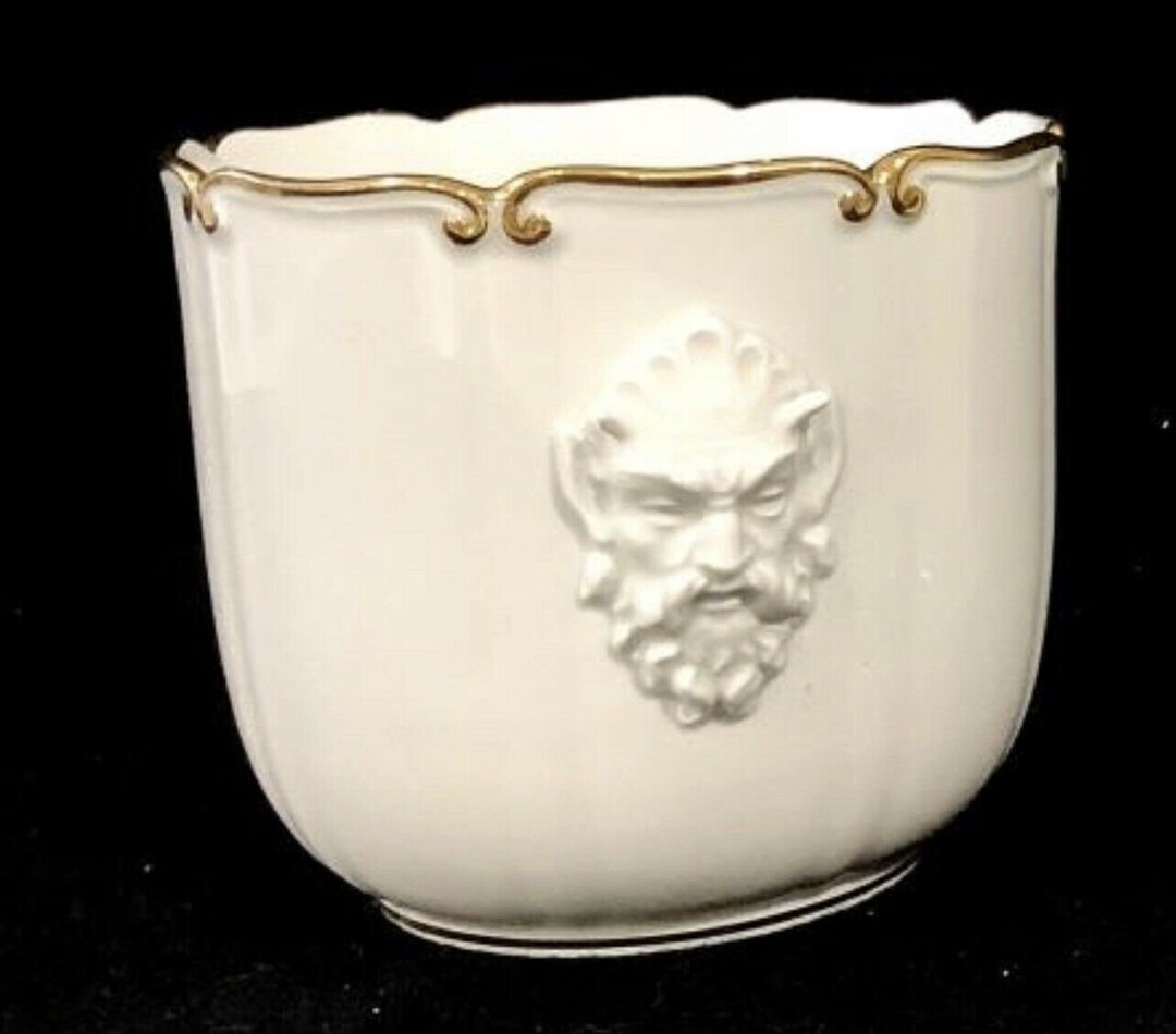 Meissen Porcelain Cachepot Pfeifer Period - Etsy