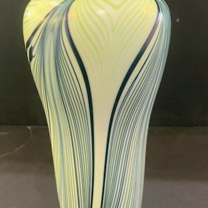 Vintage Lundberg Glass Vase - Etsy