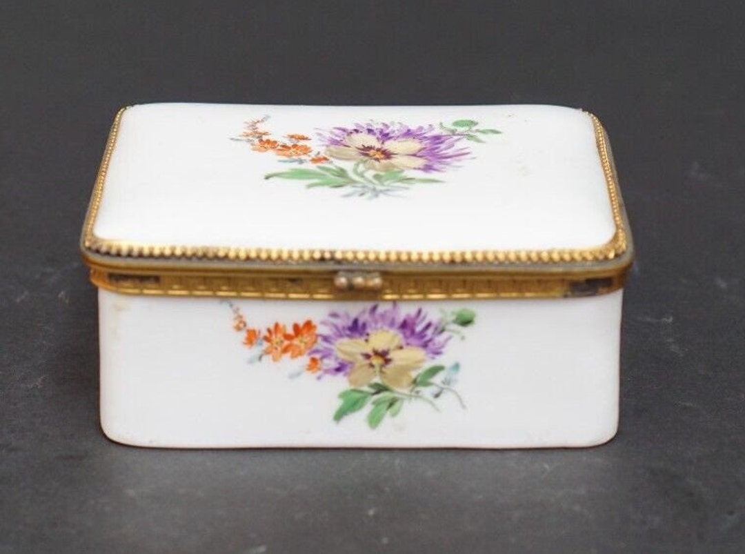 Meissen Porcelain Hinged Trinket Box With Gold Trim 3.5 - Etsy