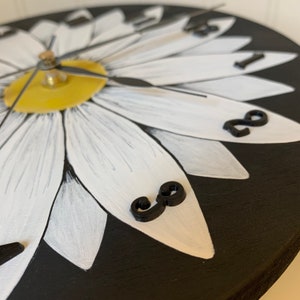 Daisy Clock (hand Painted) - Etsy