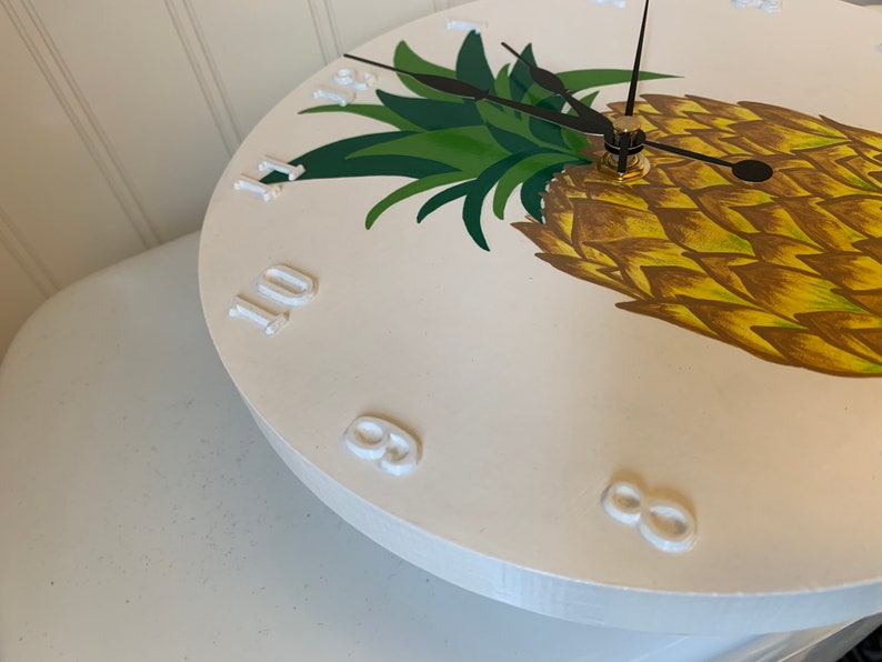 Pineapple Clock (handpainted) - Etsy