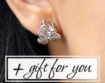 Set of 7 Love Knot Earrings / Tie the knot Studs Infinity Knot | Etsy