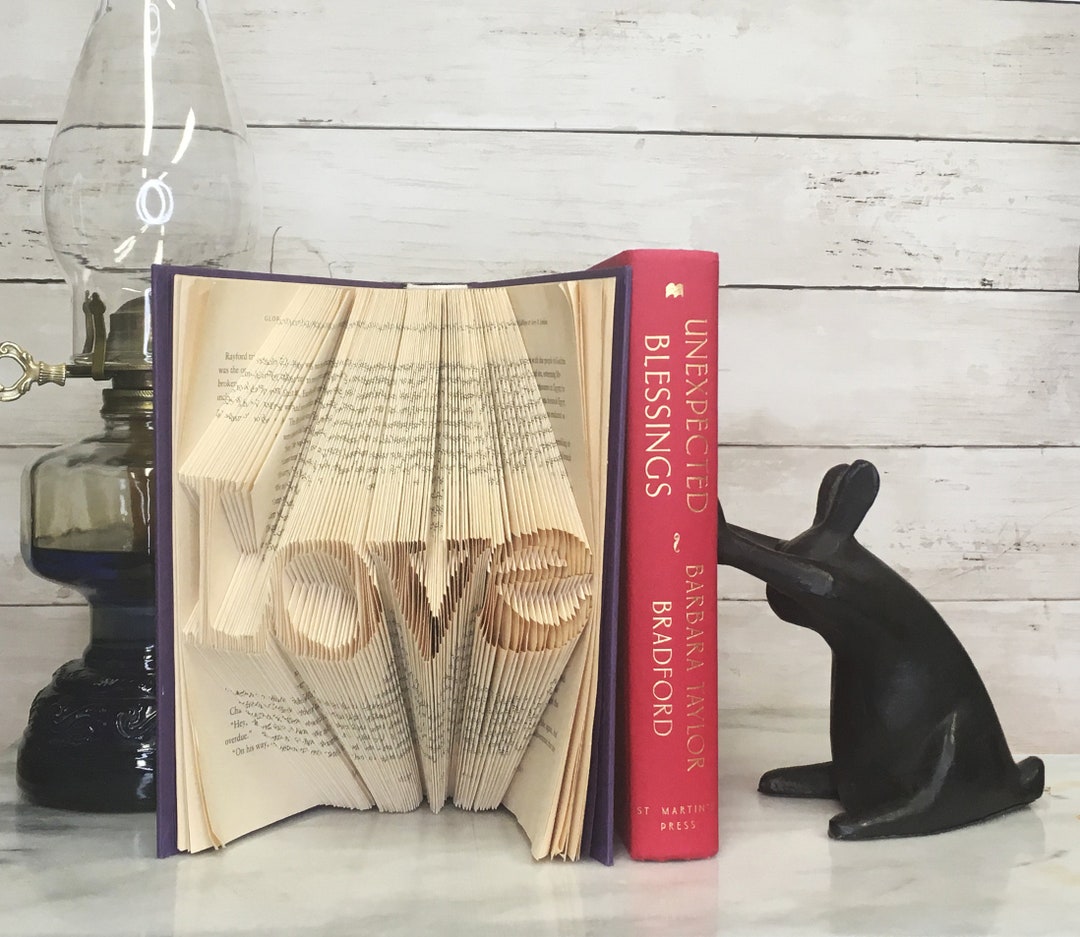 Love Book Décor Pattern for Bridal Shower Gifts, Wedding Décor, or ...