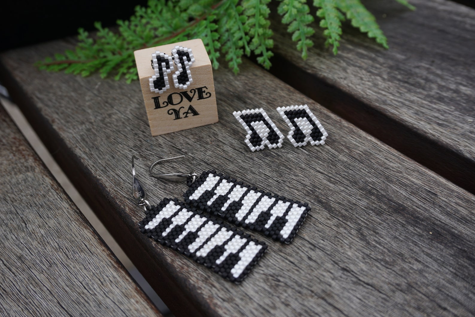 Music Note Stud Earrings / Eighth Note Earrings / Musical | Etsy