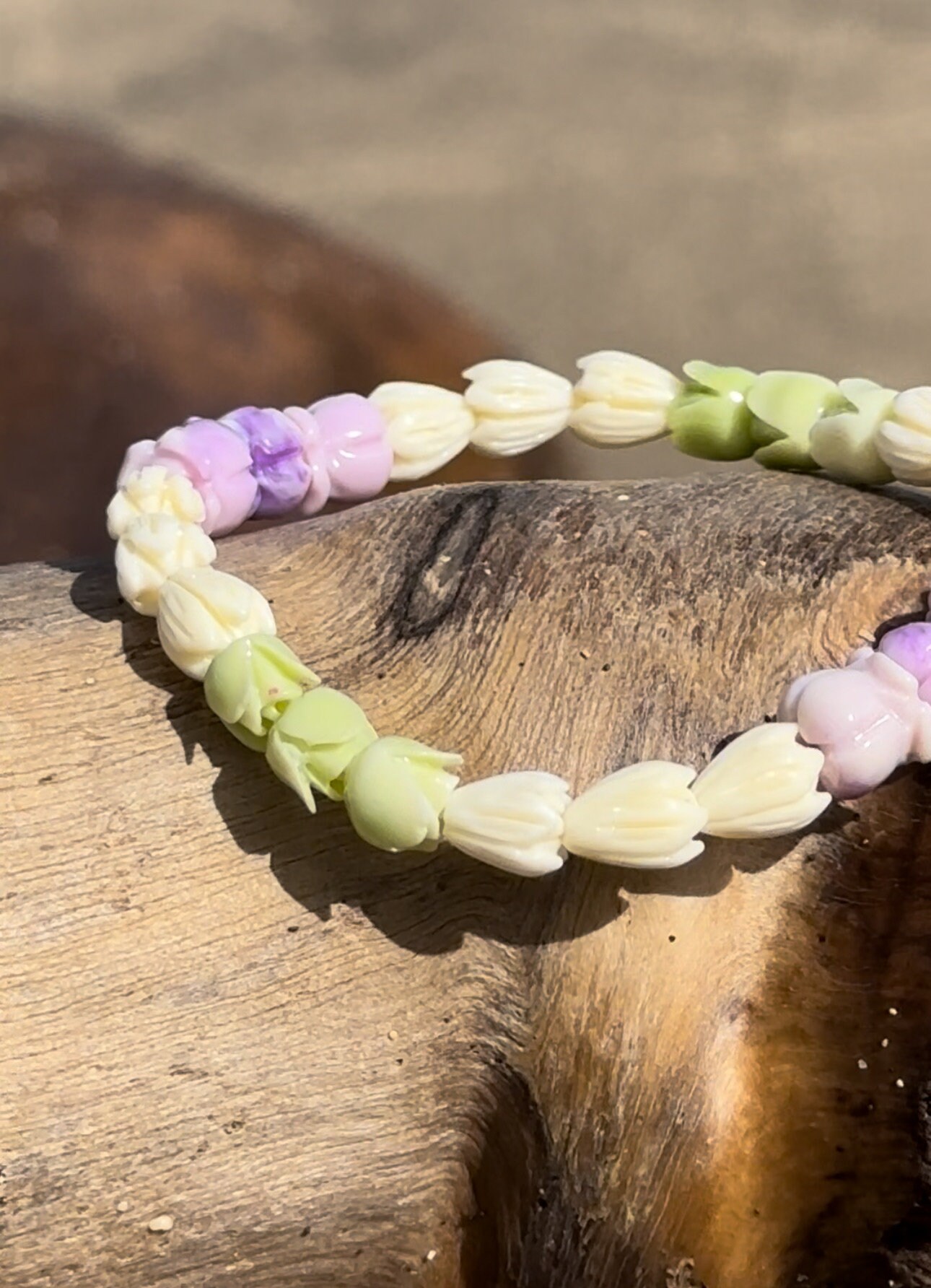 Pua Pakalana, Pikake, Kalaunu Flower Bead Shell Stretch Bracelet Made ...