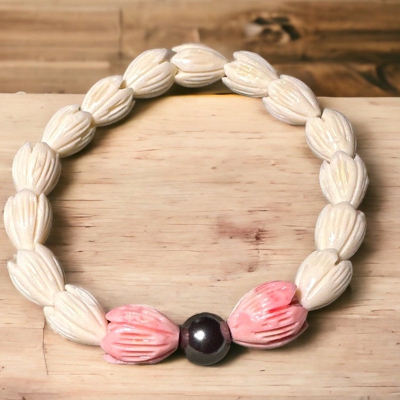Maui Pink Pearl Bracelet - Etsy