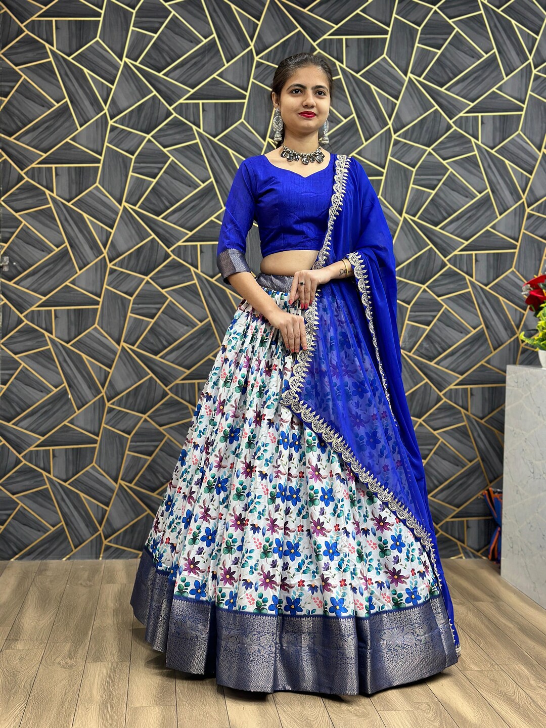 Festival Outfit for Women Jacquard Lehenga Choli Bridesmaid Lehenga ...